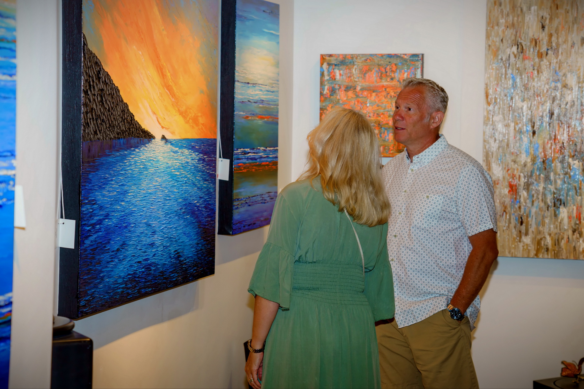 Art Obsessed with Jenny Simon in Laguna Beach – The Signature Gallery